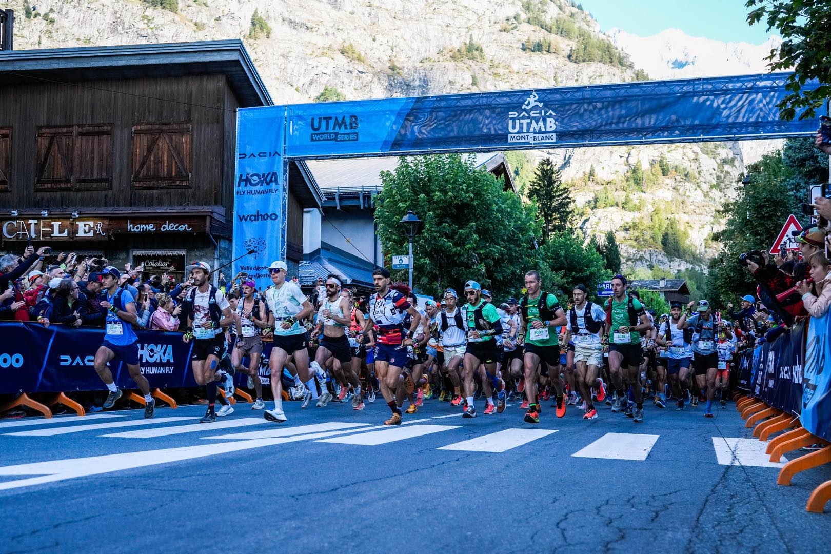 UTMBワールドシリーズファイナル、CCCはウルトラランナーとサブウルトラランナーが入り混じる選手層の厚いレースに【 #UTMB 2024 ...